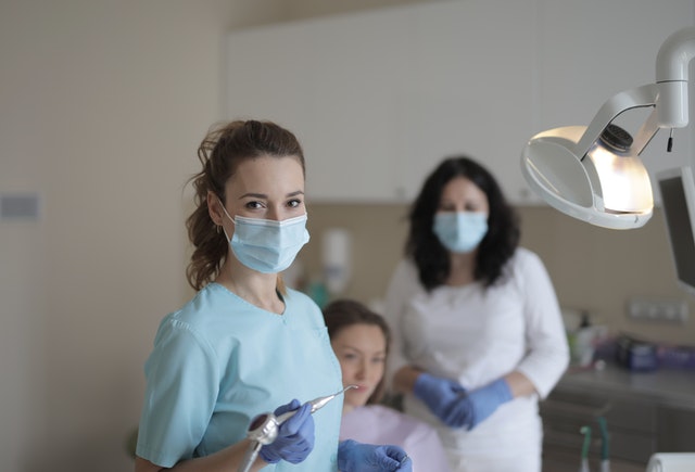 Why Choosing a Dentist Close to Home is Important